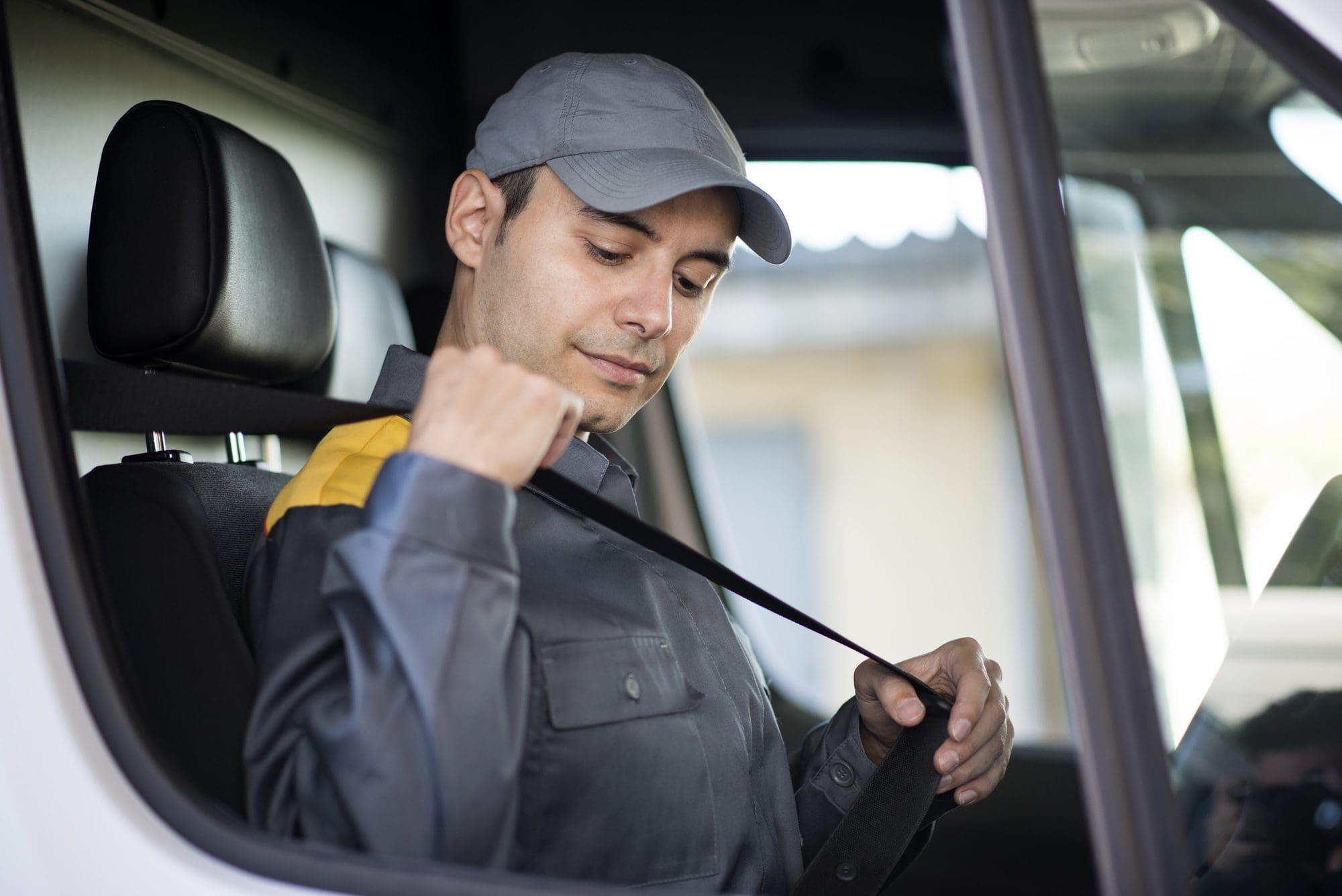 A Guide To Fleet Vehicle Tracking & Compliance | Safe2Drive